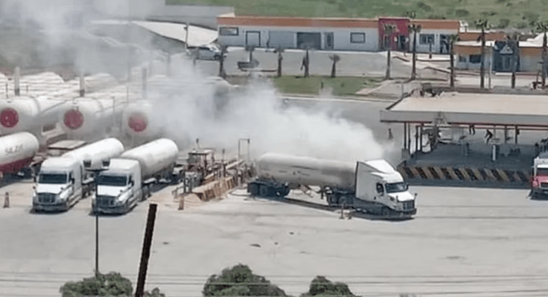 Cuatro empleados muertos tras explosión en gasera